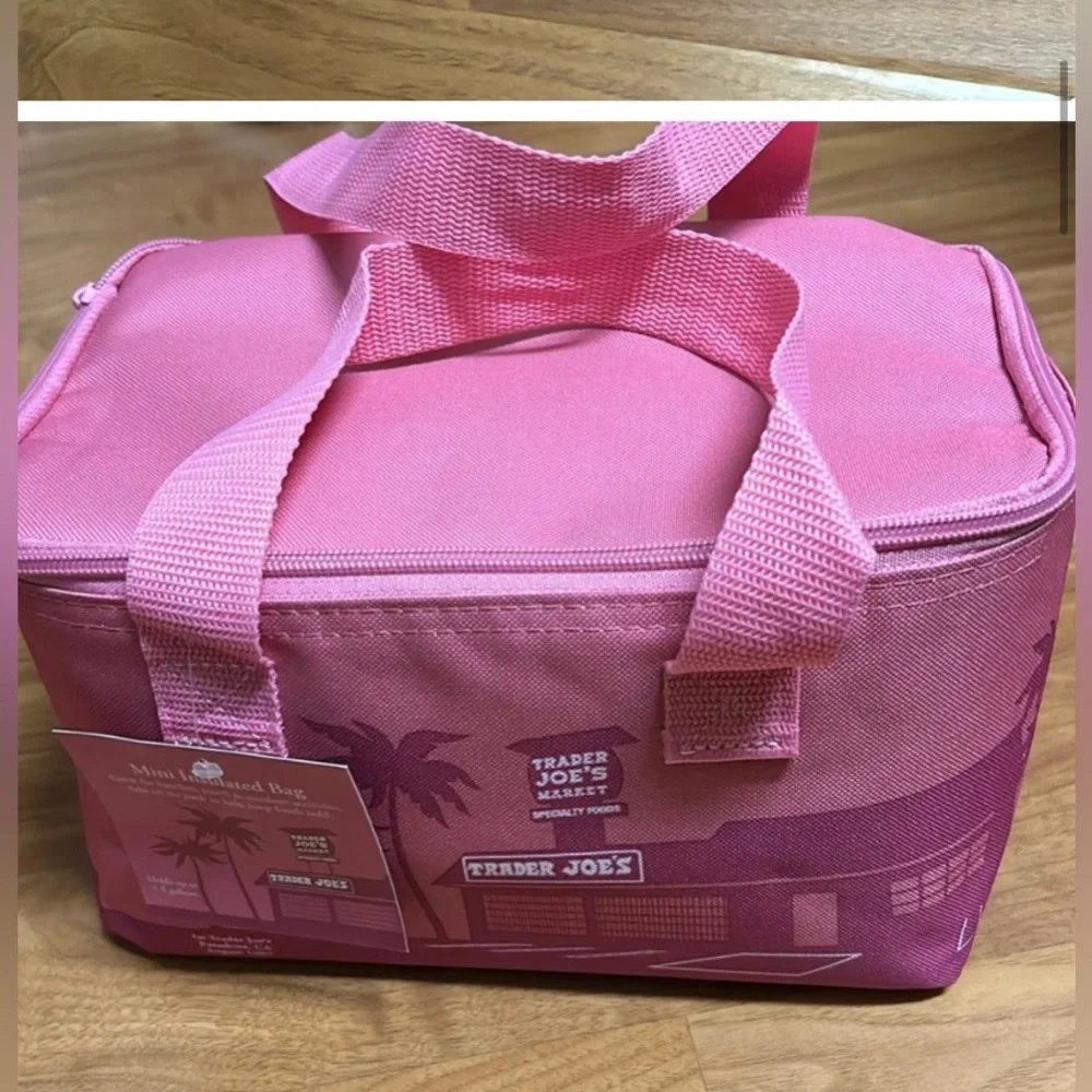 Trader Joe’s | Bags | Nwt Trader Joes Pink Mini Insulated Cooler Bag ...